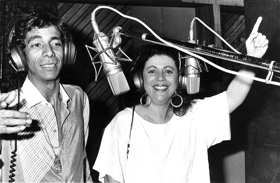 Filme sobre Zeca Pagodinho inicia testes com atores para viver o cantor ...
