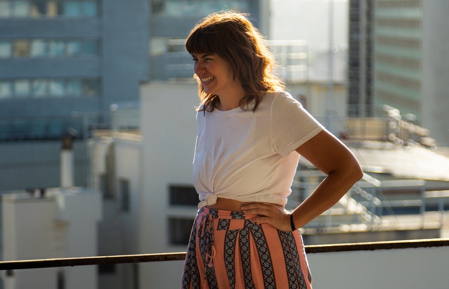 Verônica Debom grava nova série e conta que já sofreu pressão estética ...