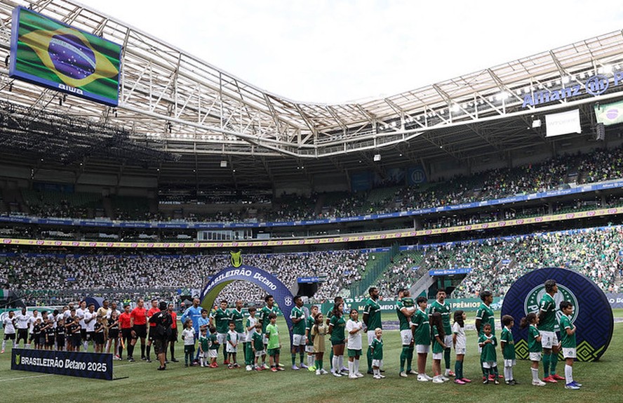 Receitas, público e competitividade: como o Brasileirão se sai quando comparado a outras ligas