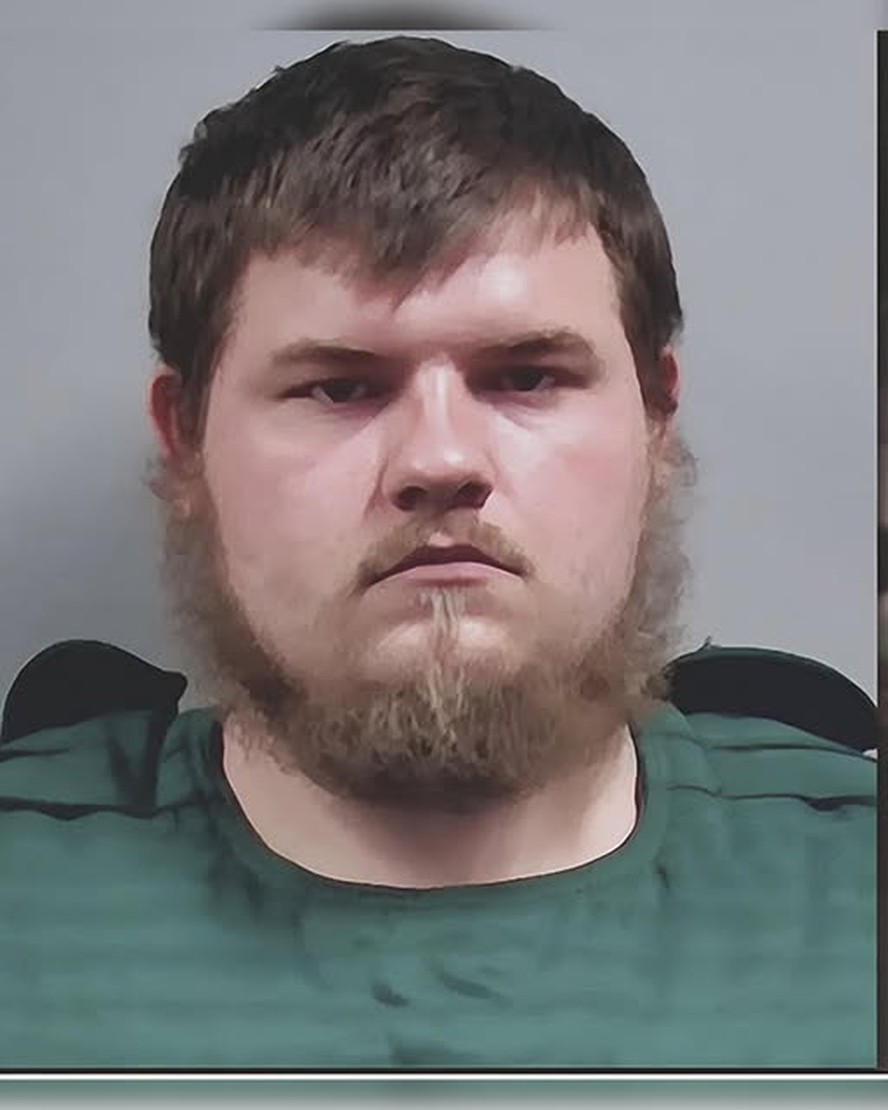 Homem é acusado de matar duas crianças e depois colocar fogo na casa em ...