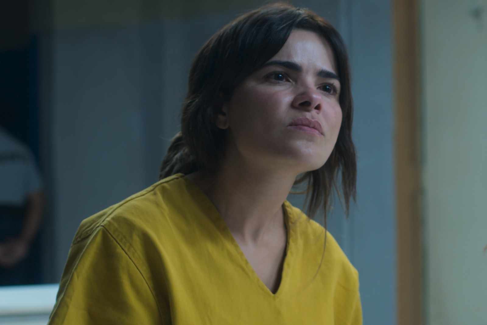 Nos resumos de 'Beleza fatal', Lola tenta se matar, mas é salva por sofia