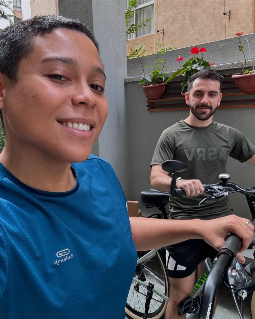 Blogueirinha e produtor terminam casamento de 8 anos; conheça Edson ...