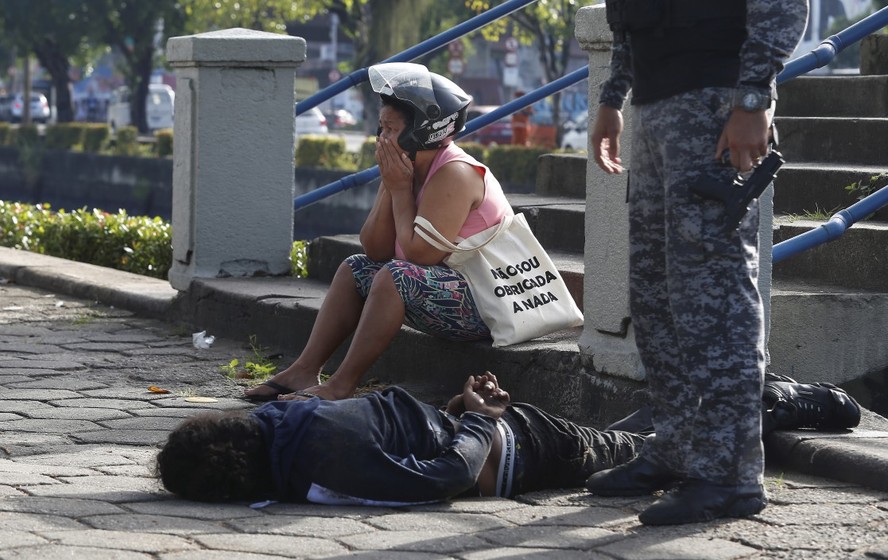 Pego em flagrante no Centro do Rio, Jonathan Soares ficará preso ...