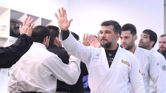 michael langhi idade