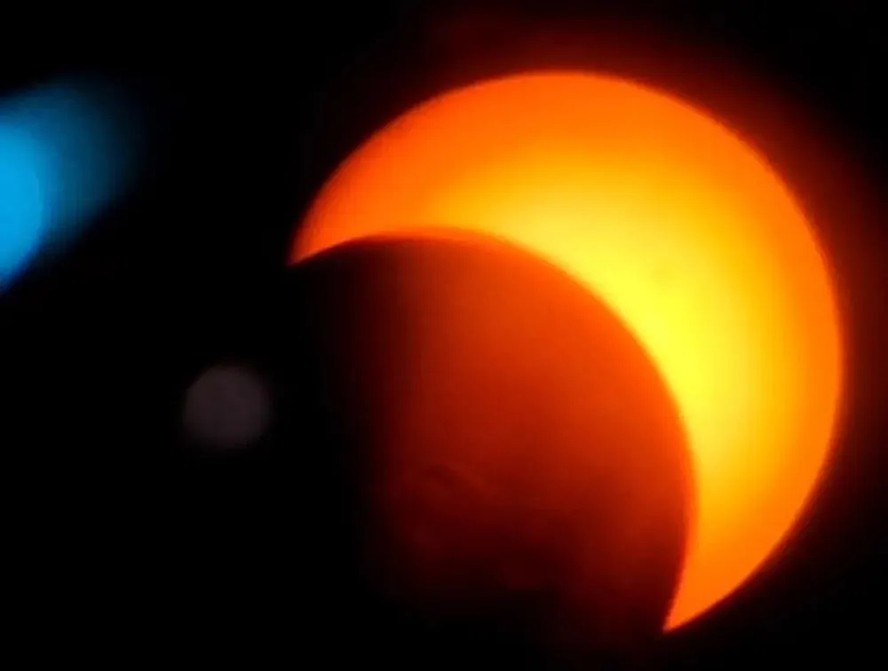 Eclipse solar no Brasil: veja fotos do fenômeno hoje