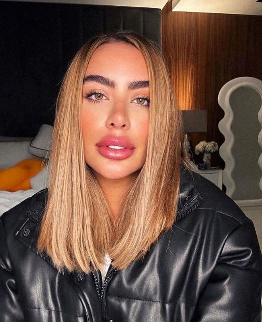 Em namoro discreto com Gabigol, Rafaella se aproxima das esposas de ...