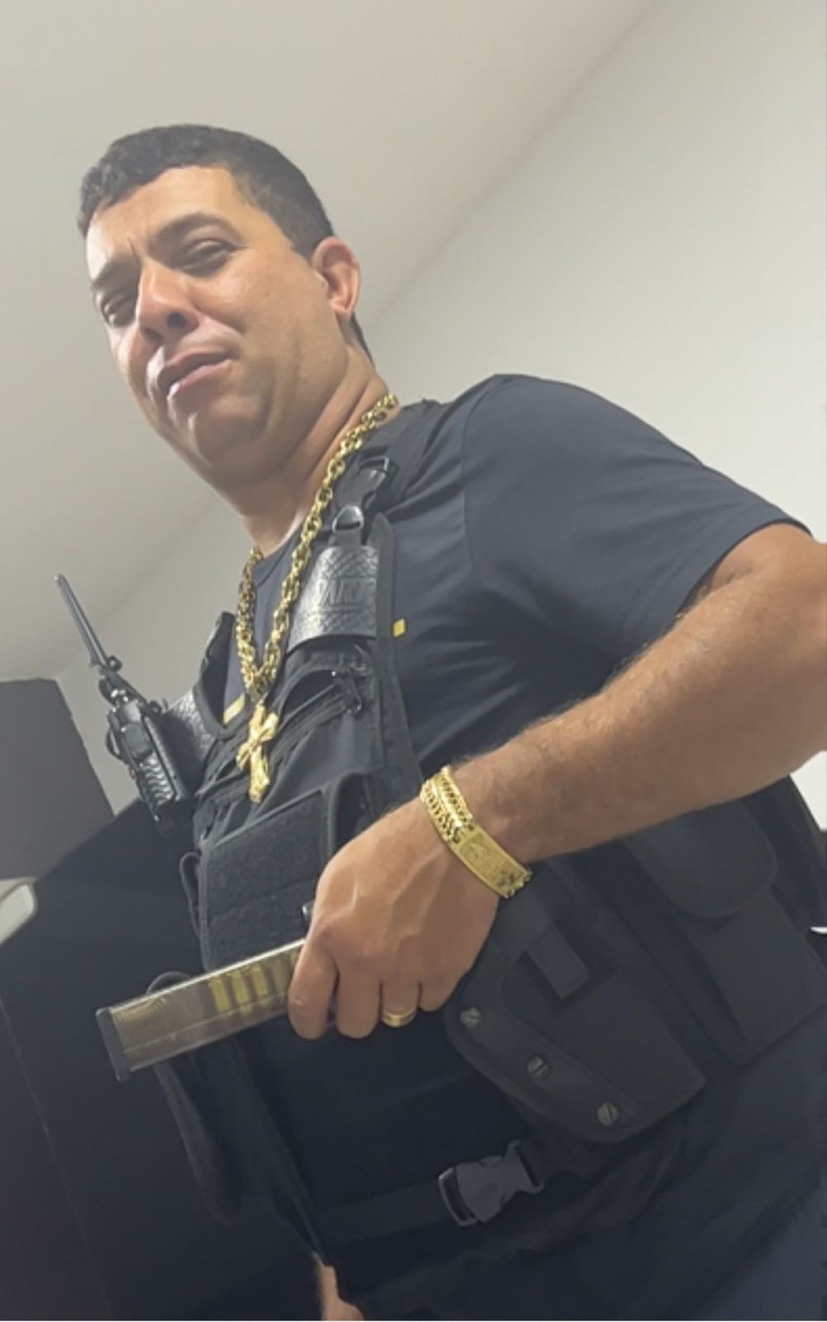 Mortes e expulsão de traficante provocam destituição de Abelha da ...