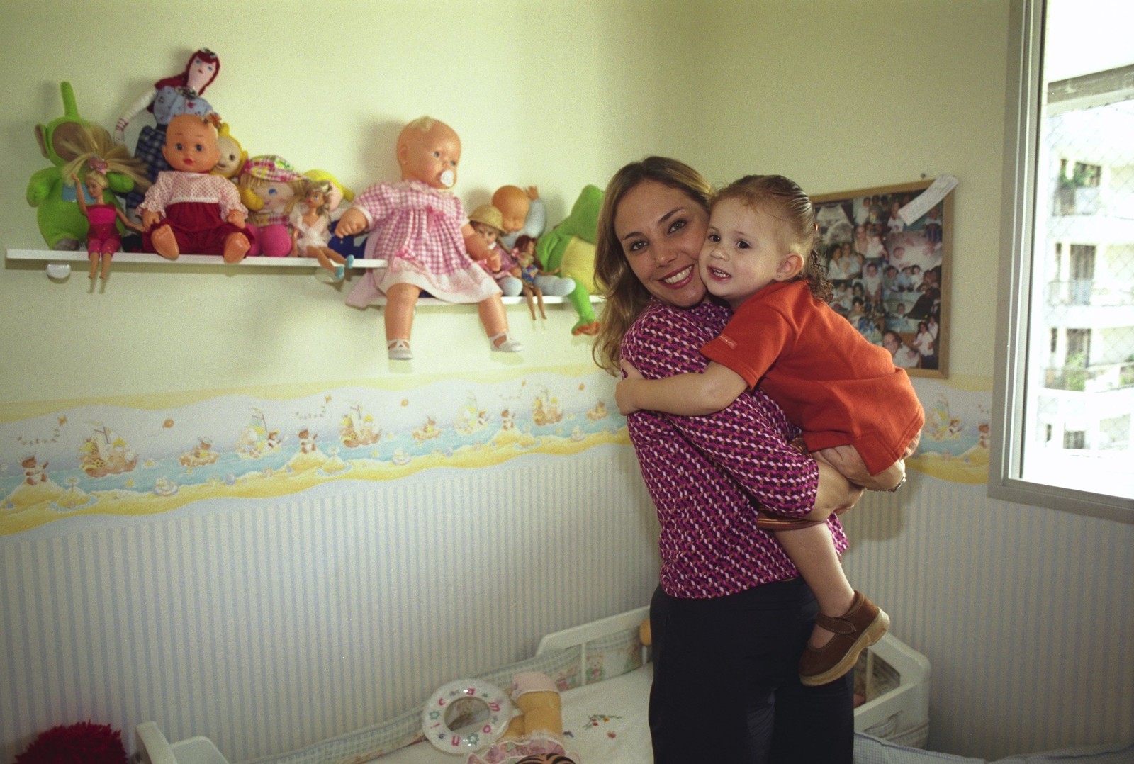 Sucesso com o hit ‘Trap do trepa trepa’, filha de Heloísa Périssé já ...