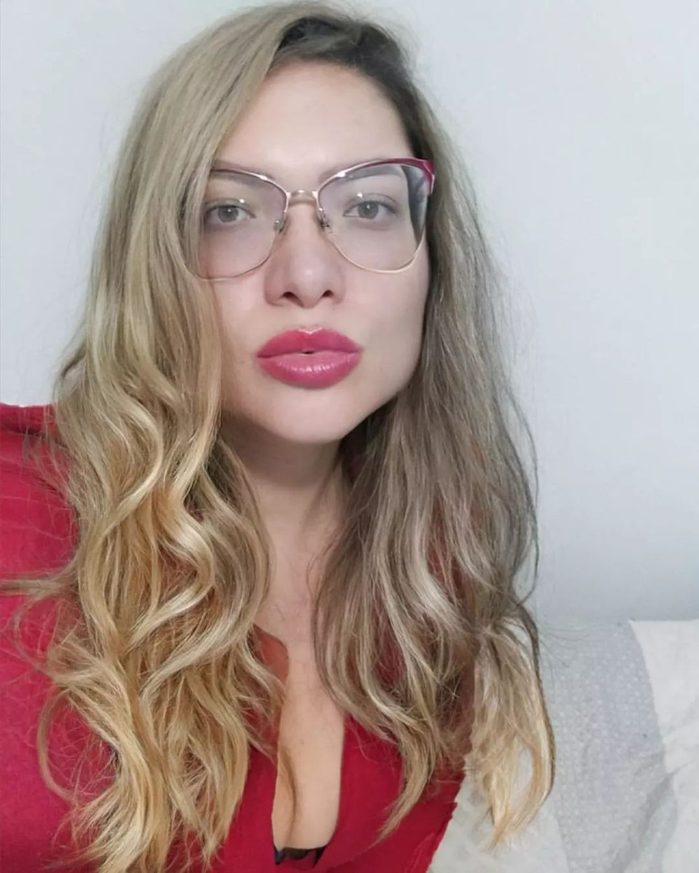 Candidata ao Miss Bumbum 2024 se intitula sósia da primeira-dama Janja e tentou carreira ...