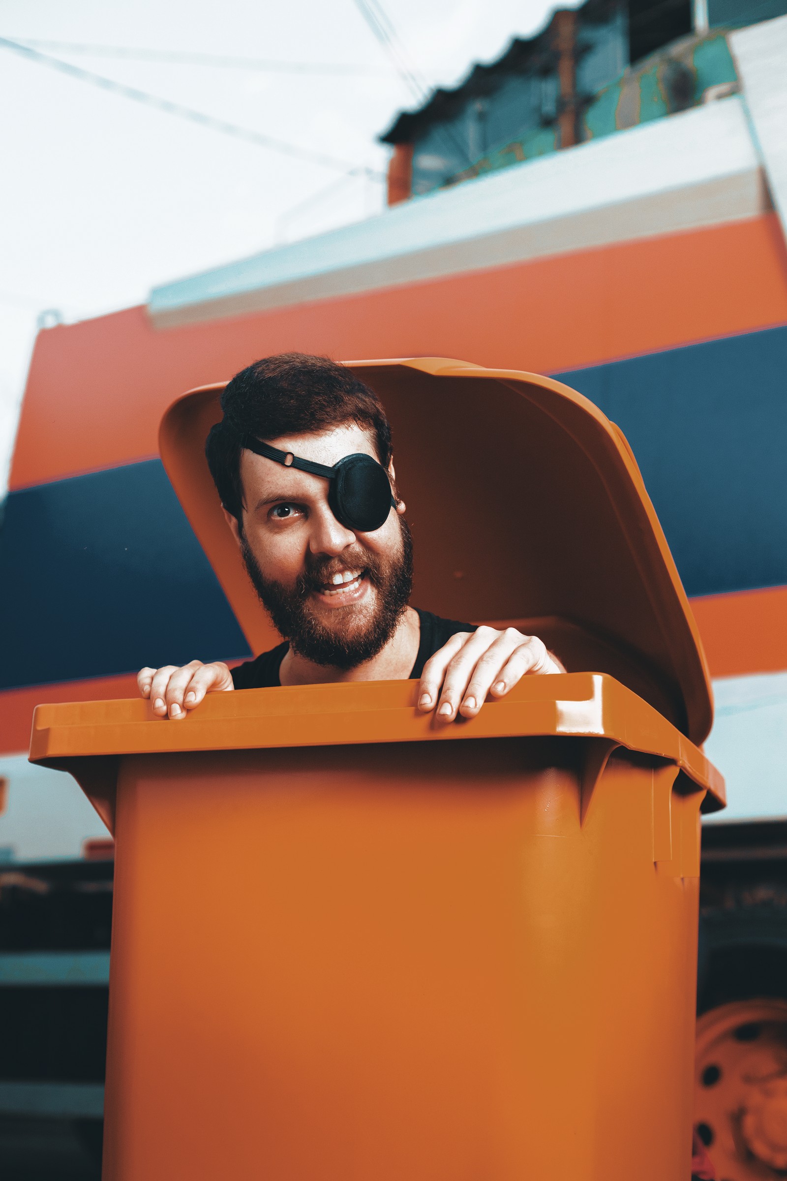 'Ficou bonitinho': Diogo Defante comemora cirurgia no olho e lembra ...