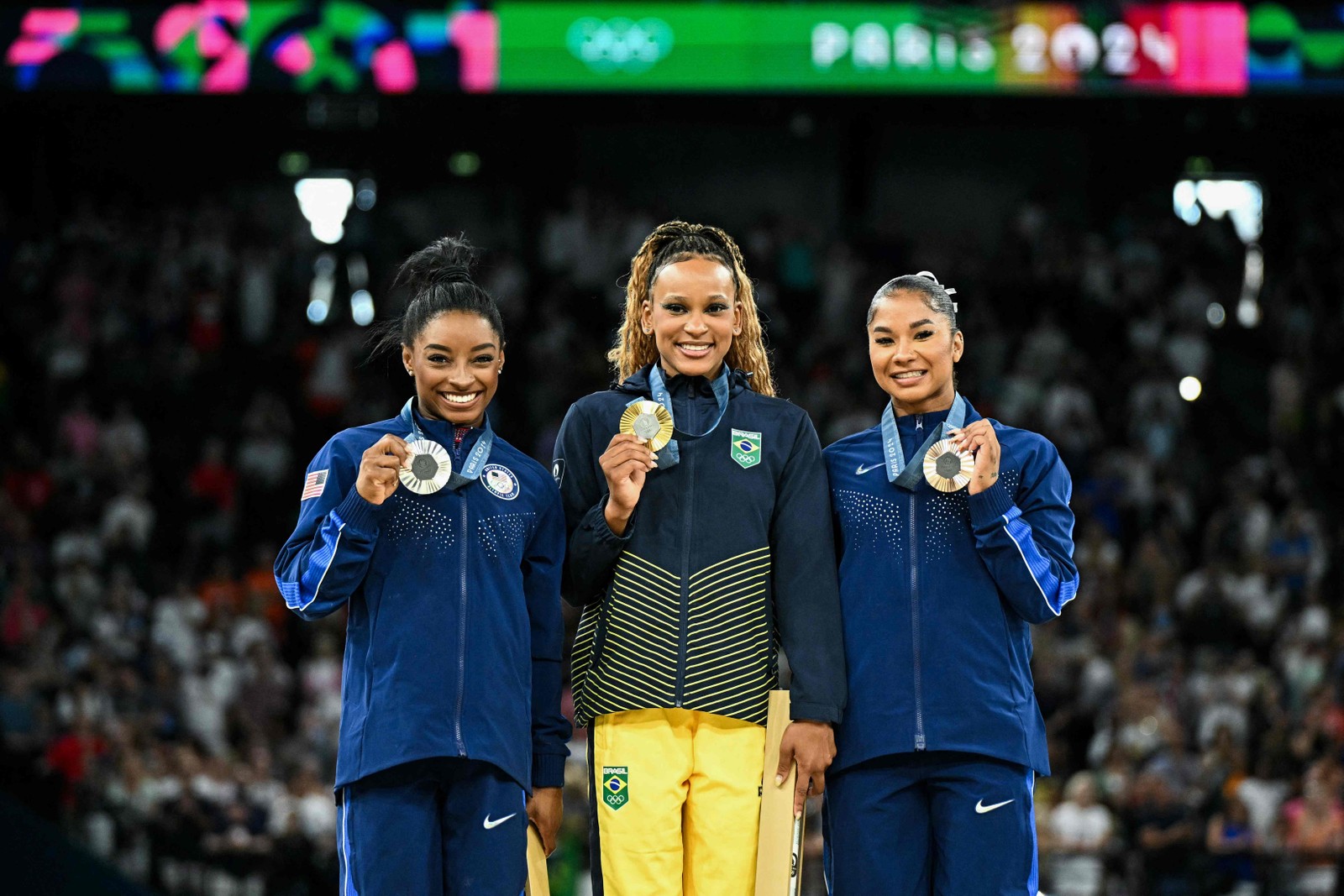 Quem é a psicóloga de Rebeca Andrade, que ajudou medalhista de ouro a ...