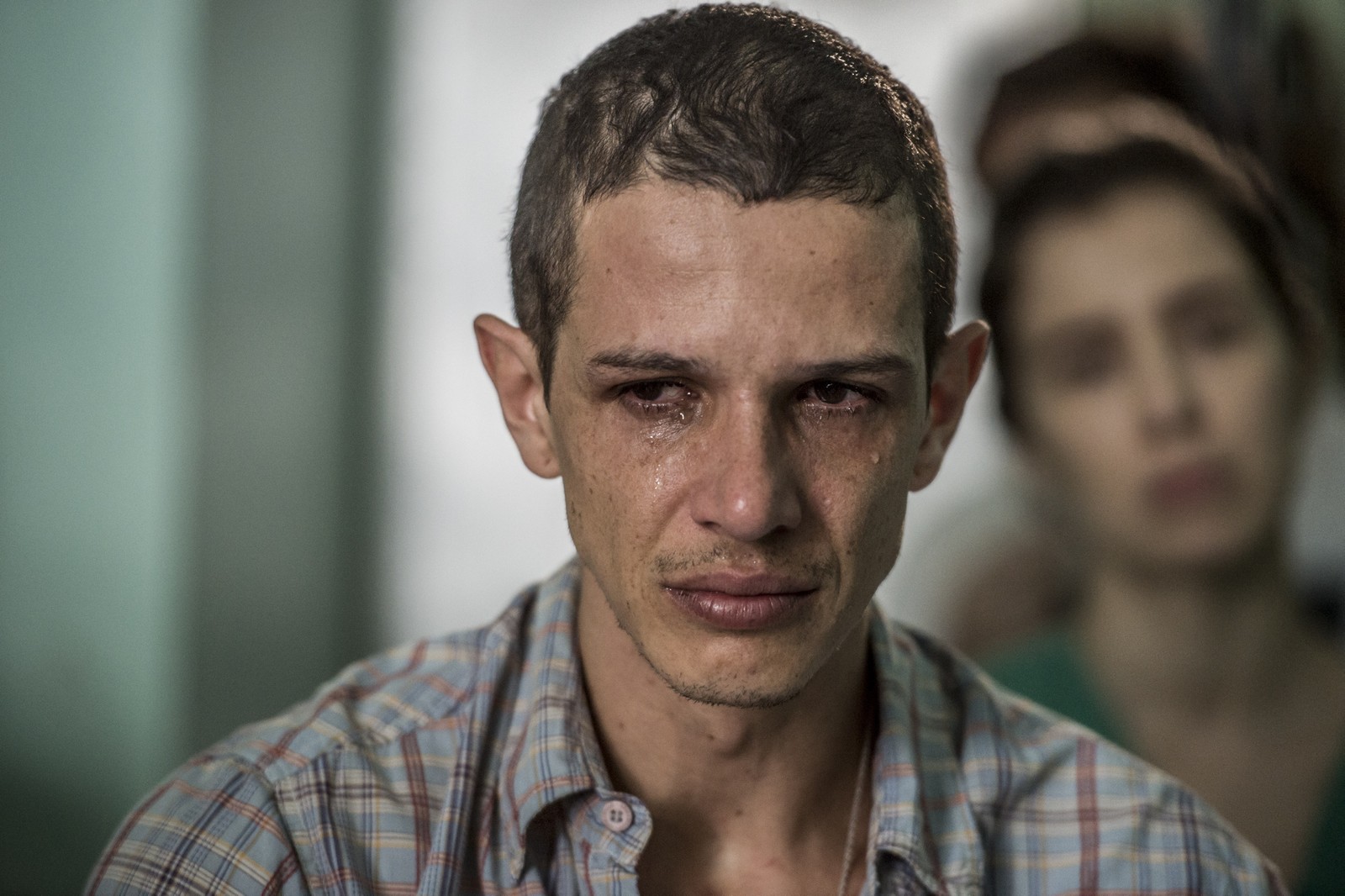 Rafael Losso diz que levou relação de Gil e Ari em 'Travessia' até para ...