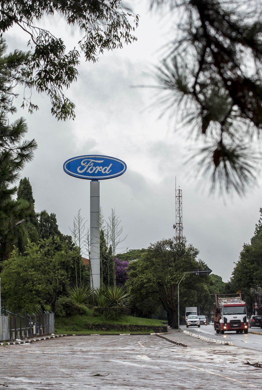 Ford abre programa de estágio com vagas voltadas para estudantes negros