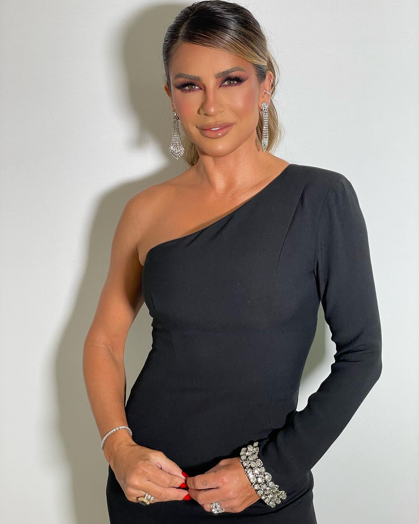 Namorada de Neymar 'pai' é mãe de parça do jogador; conheça a ...