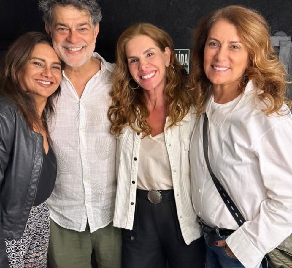 Ex de Du Moscovis, Roberta Richard está namorando diretor que foi ...