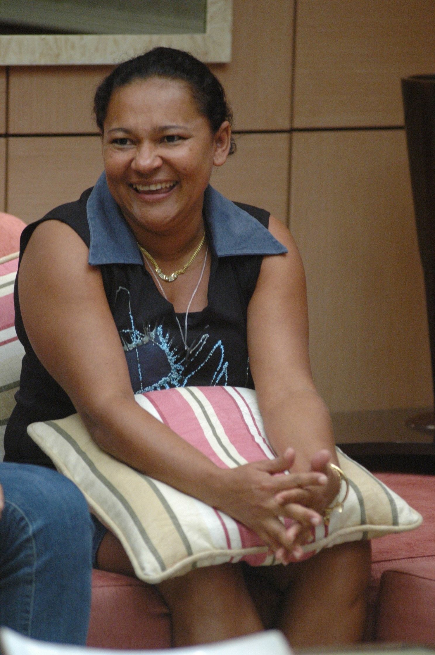 Lembra dela? Campeã do 'BBB 6', Mara surge diferente em fotos e ganha ...