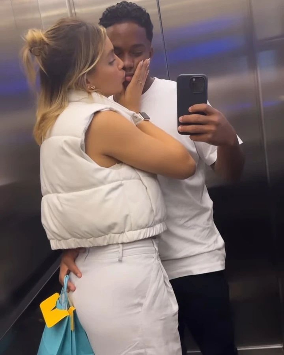 Endrick,do Palmeiras, e Gabriely Miranda surgem em novo clique com ...