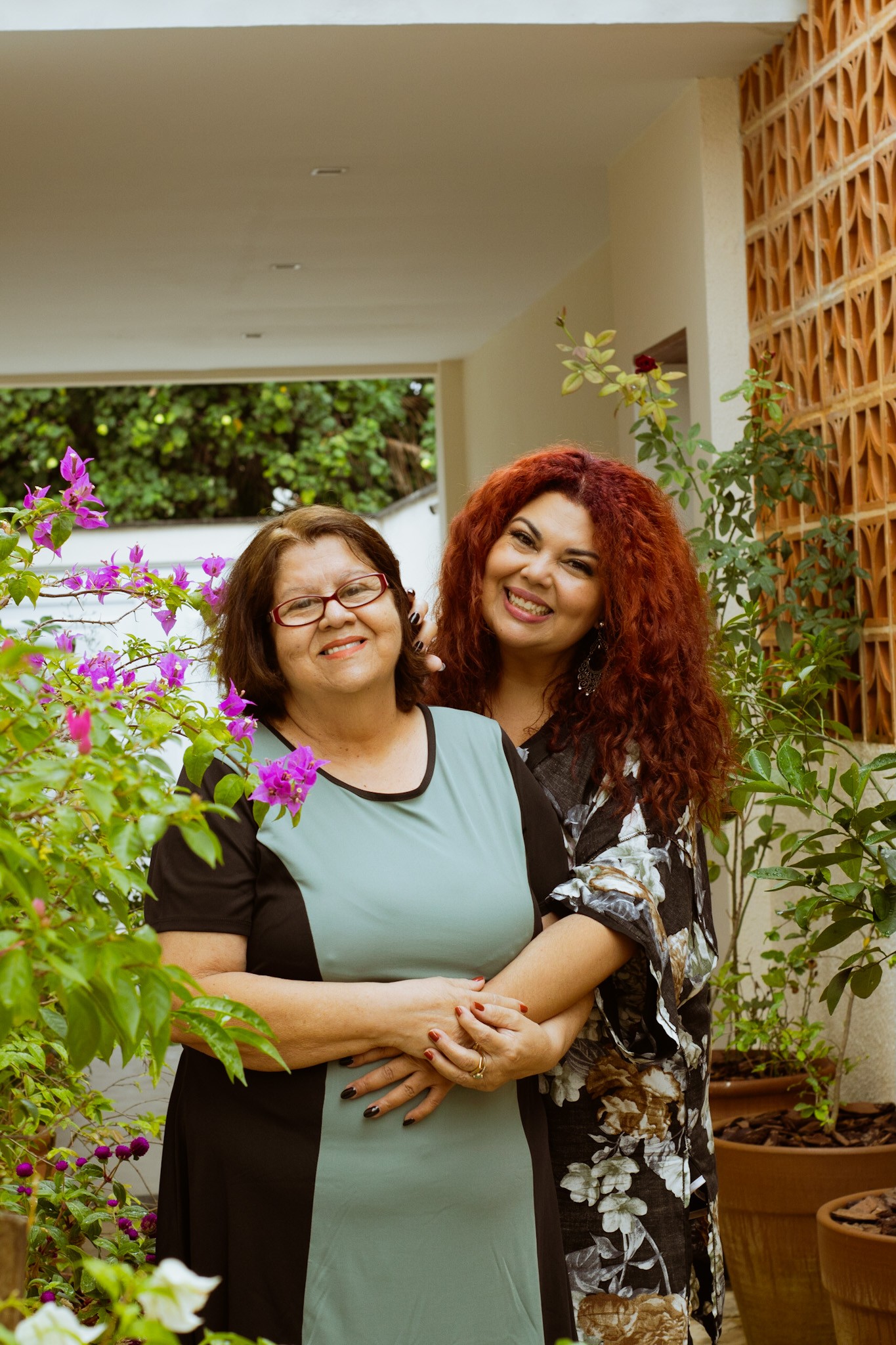 Fabiana Karla confessa sofrimento por ter vivido longe dos filhos ainda ...