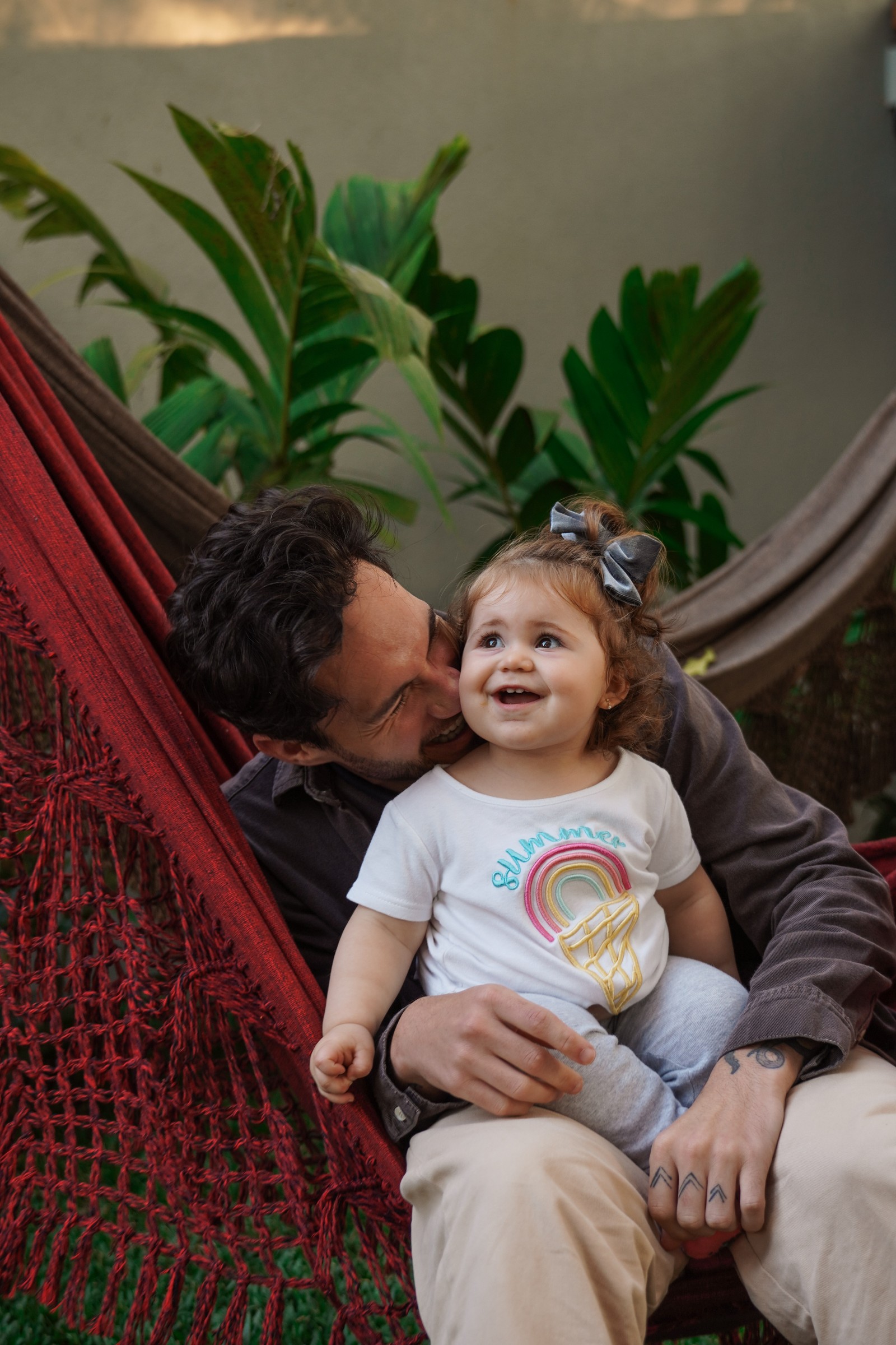 Viih Tube detalha fontes de renda e diz que divide todas as contas com ...