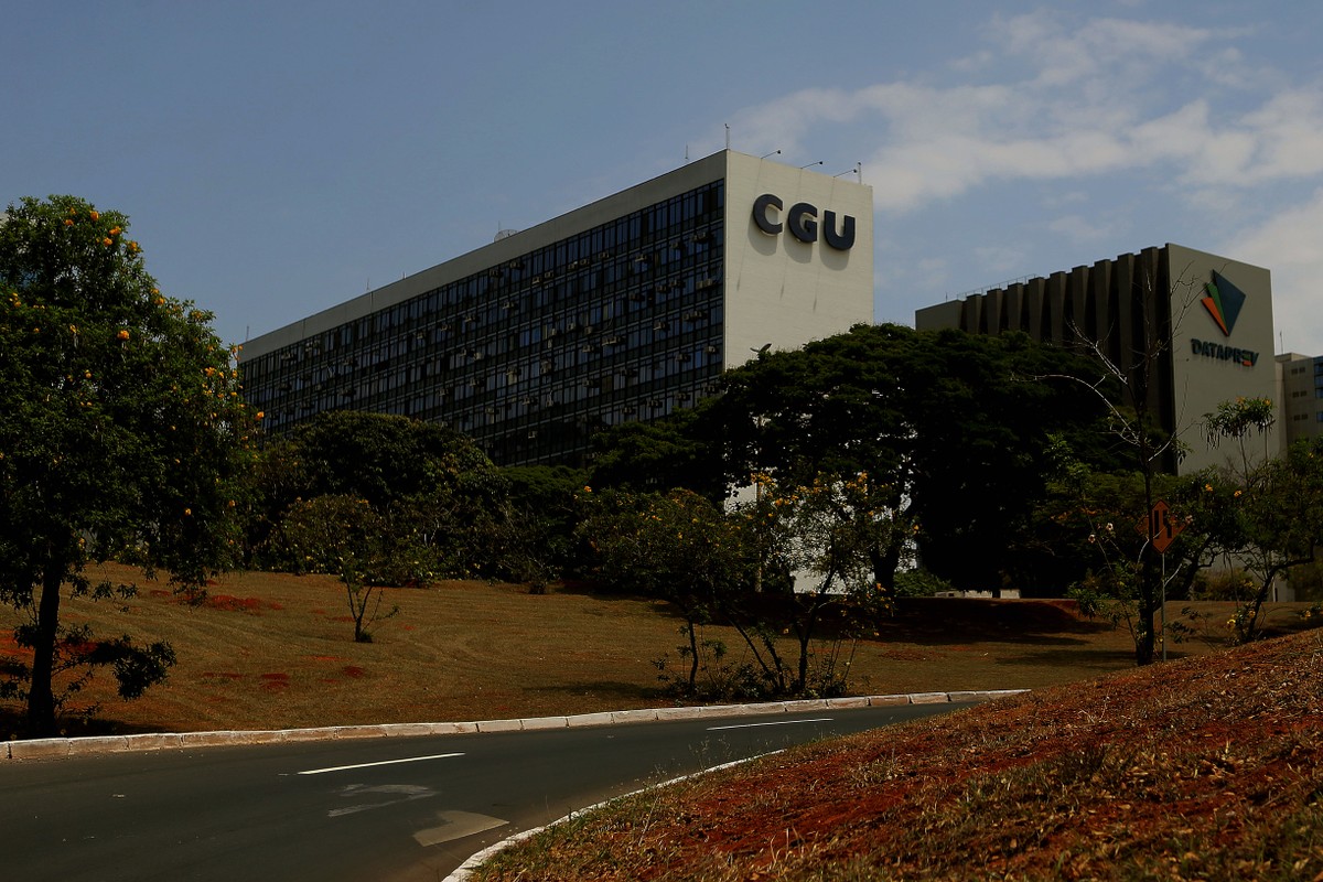 CGU solicita concurso com 550 vagas para auditor e técnico