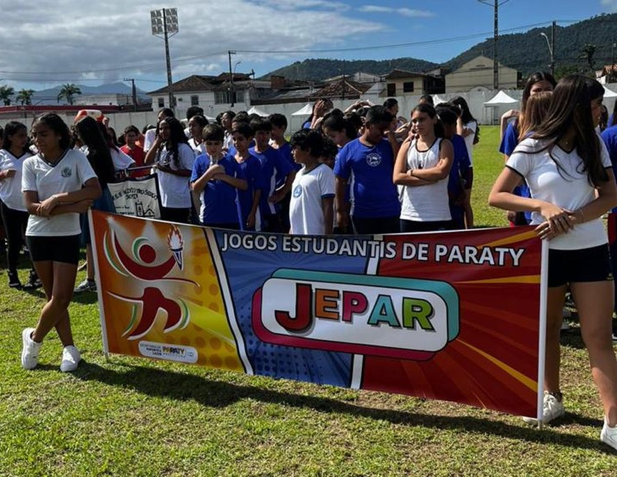 Treze escolas participam dos Jogos Estudantis de Paraty, que reúnem ...
