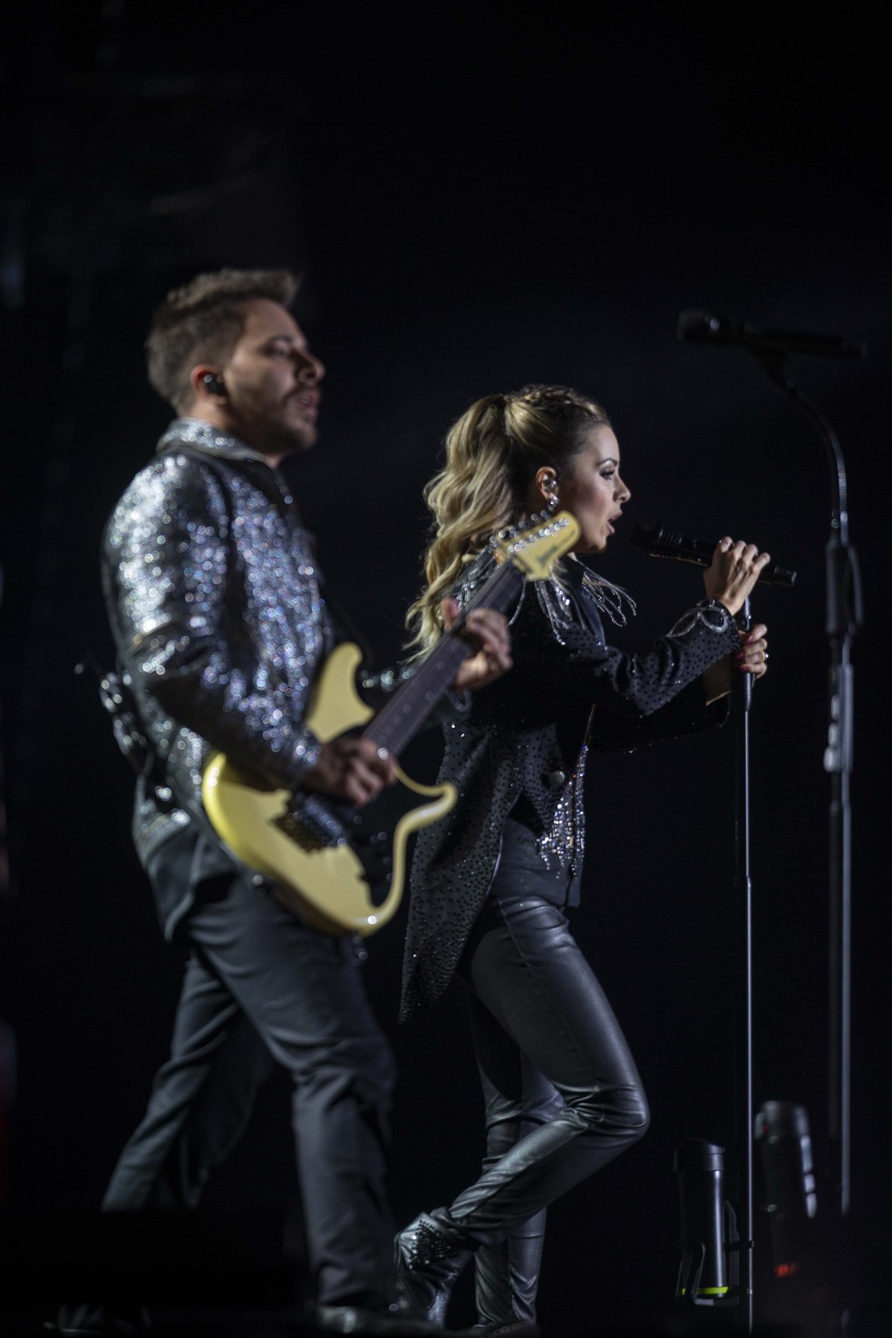 Sucesso internacional: Sandy esgota ingressos para show em Dublin em ...