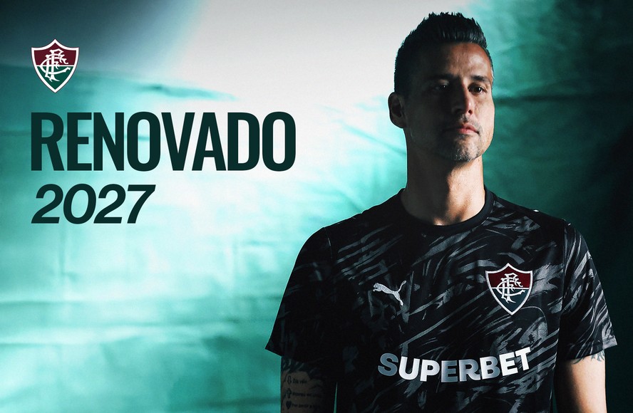 Goleiro Fábio renova com o Fluminense até 2027