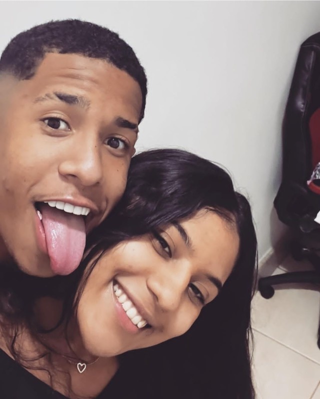 Aposta de Dorival na seleção, Savinho se casou aos 19 anos com a ...