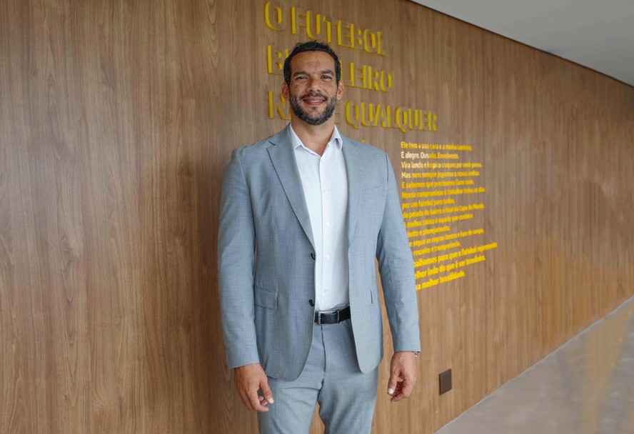 Xaud repete política empreguista de anos passados na CBF, contrariando ...