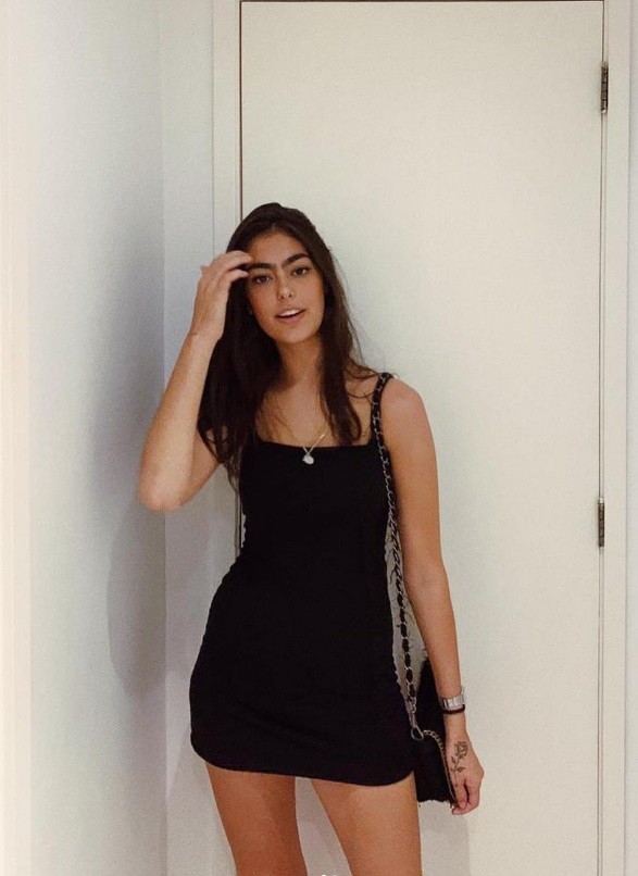 Filha de Eduardo Moscovis, Sofia Richard ganha elogios do pai ao posar para fotógrafo fashion ...