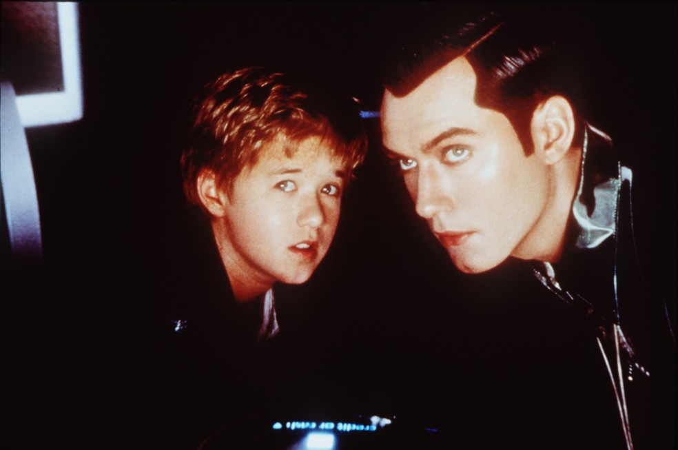 Na mira do Flamengo, Jorginho tem casamento marcado com cantora, ex de ...