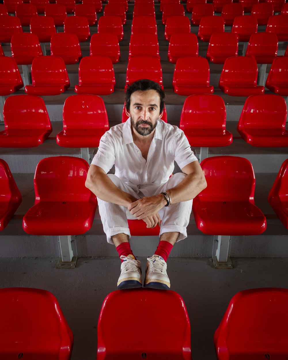 Intérprete de Betinho em série, Julio Andrade se emociona ao visitar a ...