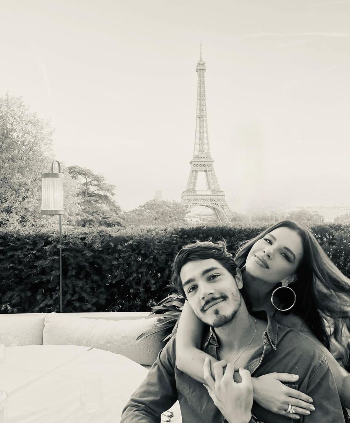 Mariana Rios assume namoro com herdeiro bilionário de rede de supermercados