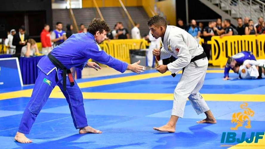 Após seguidos títulos nos EUA, Michael Souza se prepara para o Mundial ...