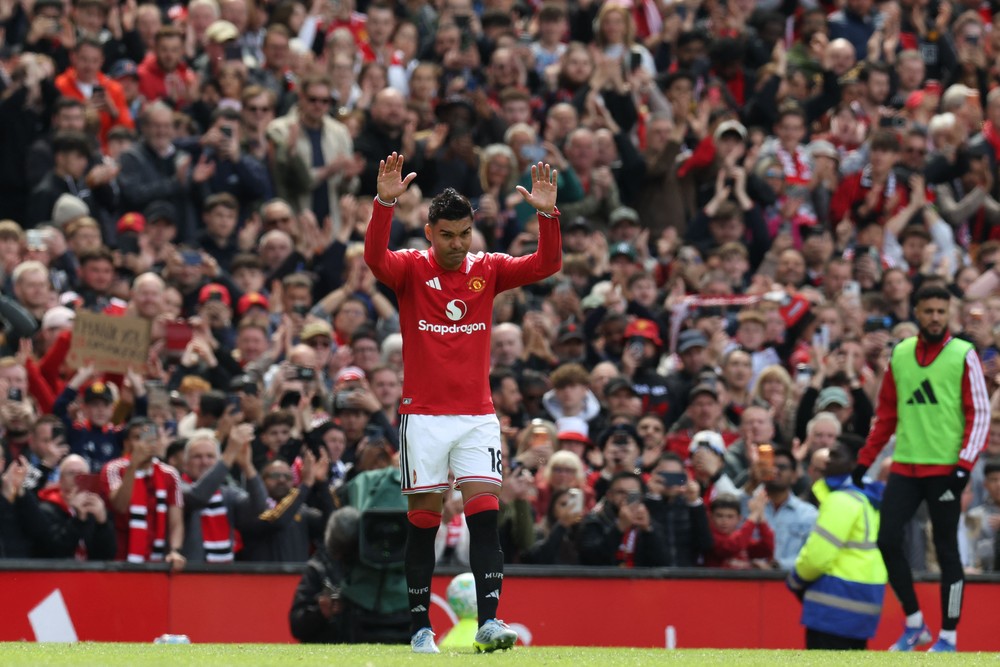 Casemiro faz última partida pelo Manchester United em Old Trafford, é ...