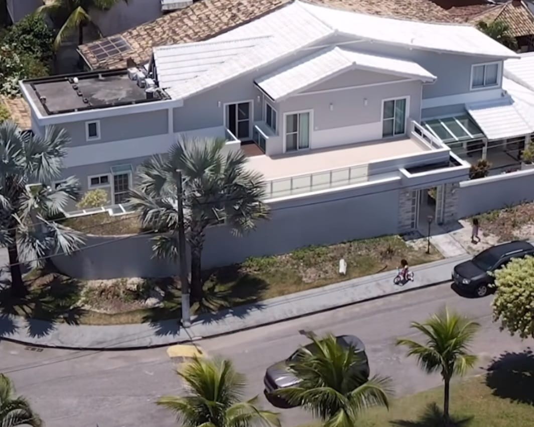 MC Poze posta foto do início de namoro com Vivi Noronha, bem antes da ...