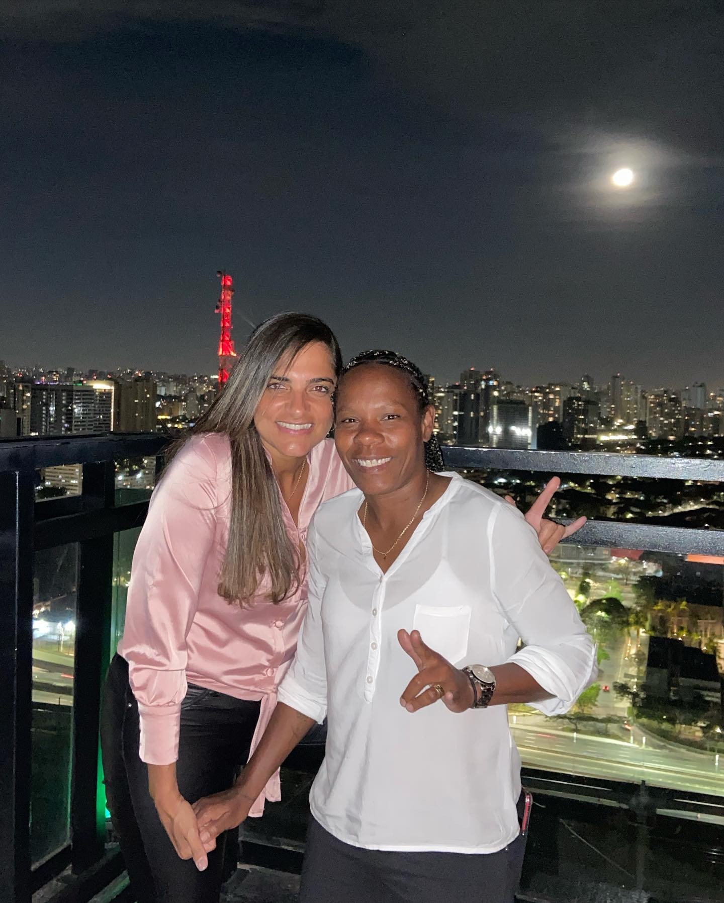 Comentarista da Copa, Formiga se casou 'de bermuda e bicicleta' com ...