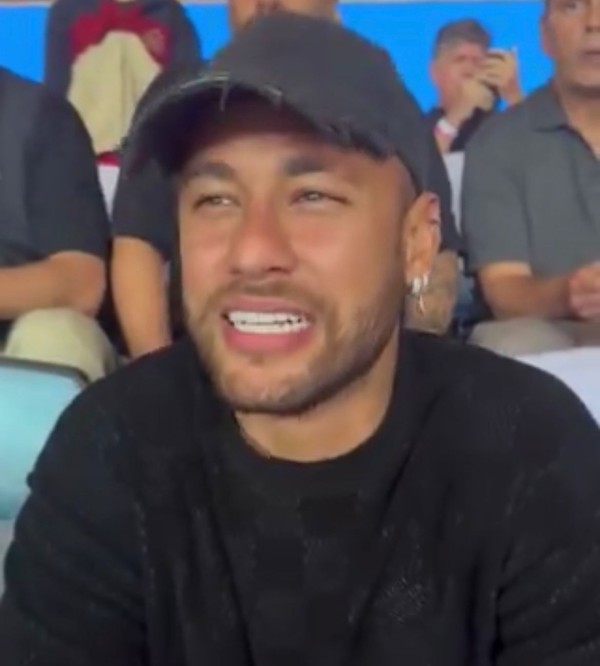 Neymar cumprimenta ex-cunhado Gabigol em vestiário do Flamengo e ganha ...