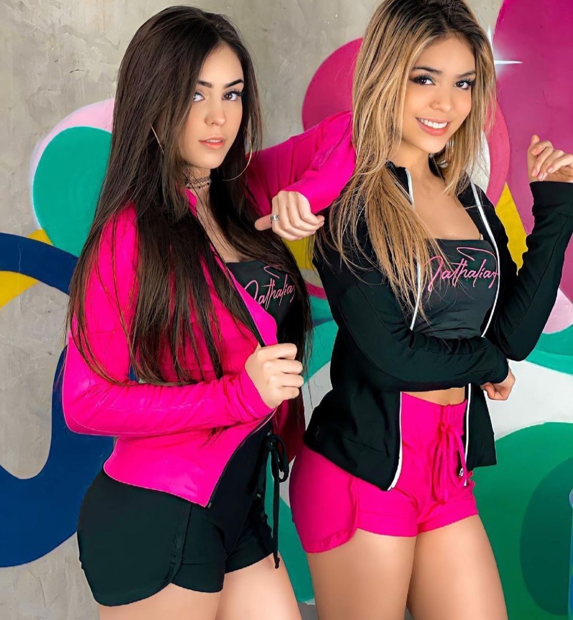 Finalmente Mc Melody Celebra Chegada Dos 18 Anos Com Um Dos Seus Carrões Dezoitei