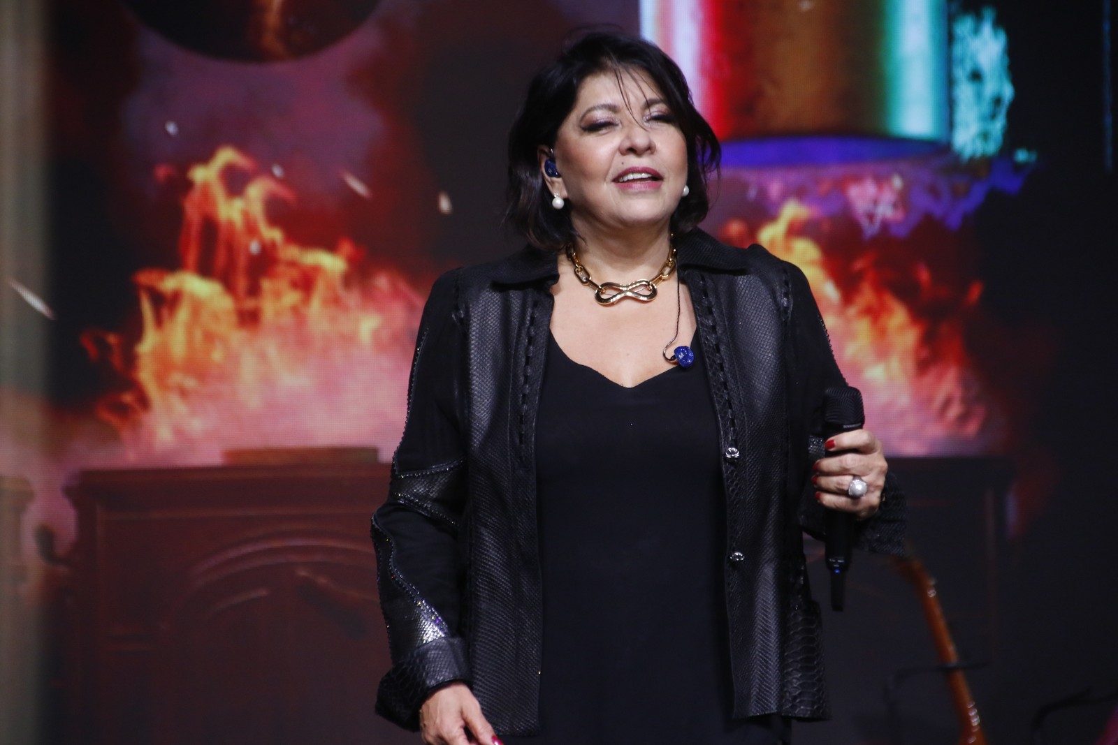 Roberta Miranda diz por que escondeu bissexualidade e que ela e o pai ...