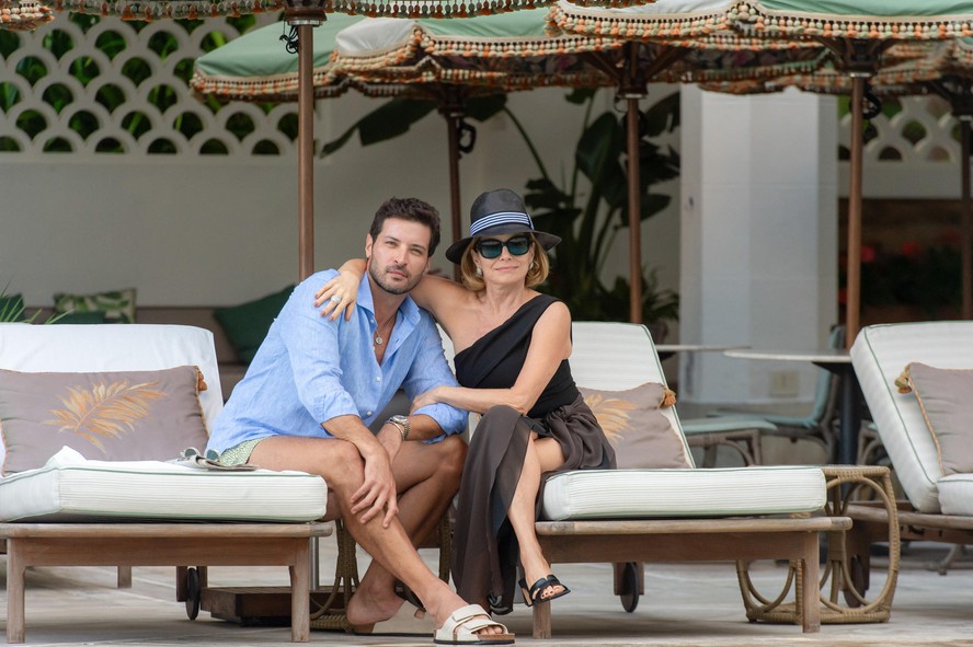 Quem é Walter, o novo namorado de Odete em ‘Vale tudo’? Personagem de Leandro Lima entra hoje na ...