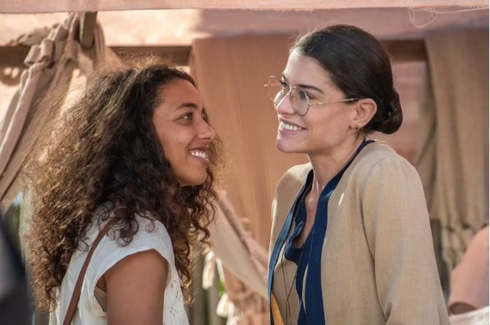 Em ‘Guerreiros do Sol’, Jânia e Otília transam pela primeira vez ...