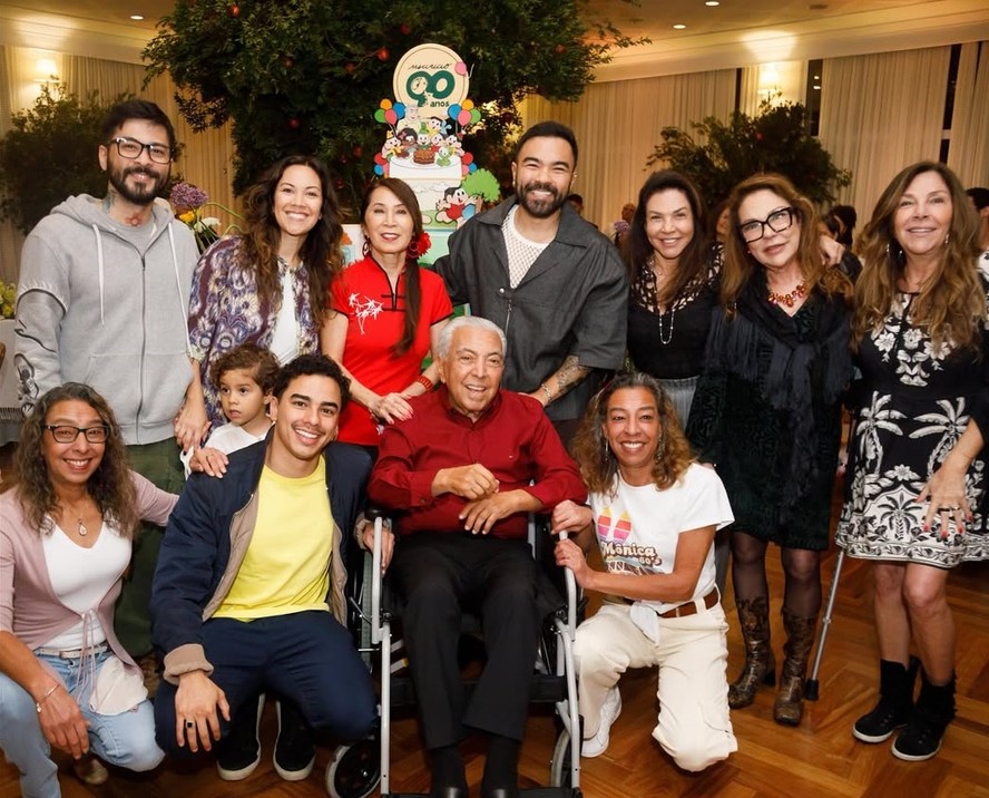 Mauricio de Sousa celebra os 90 anos com os 9 filhos que viraram ...