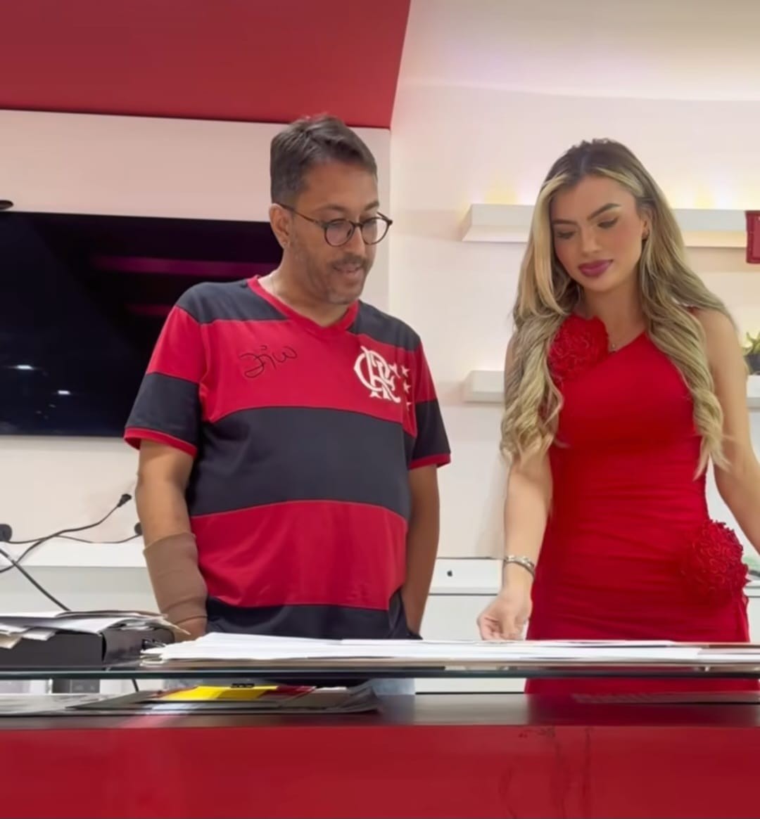 Musa do Salgueiro, dermatologista que mora no Paraguai é criticada por falta de samba no pé: 'Em ...