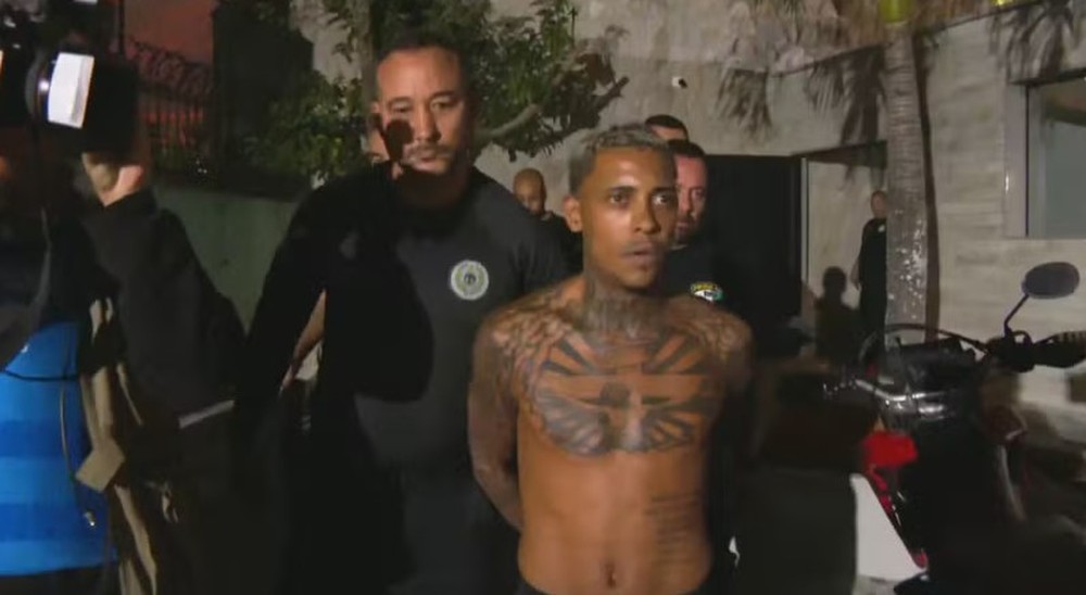 BMW, viagens, ouro e mansão: preso, MC Poze leva vida de luxo e ostentação