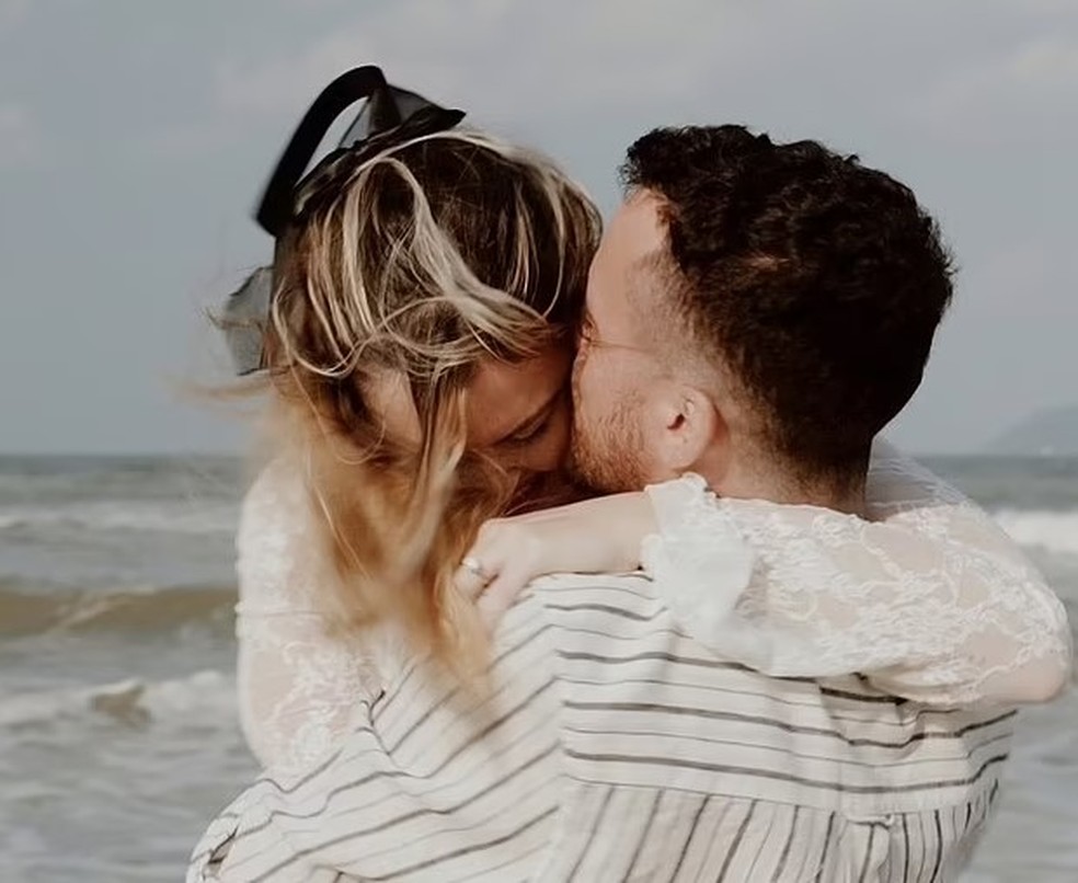 Mistério no Vietnã: noivos são achados mortos em resort após saírem ...