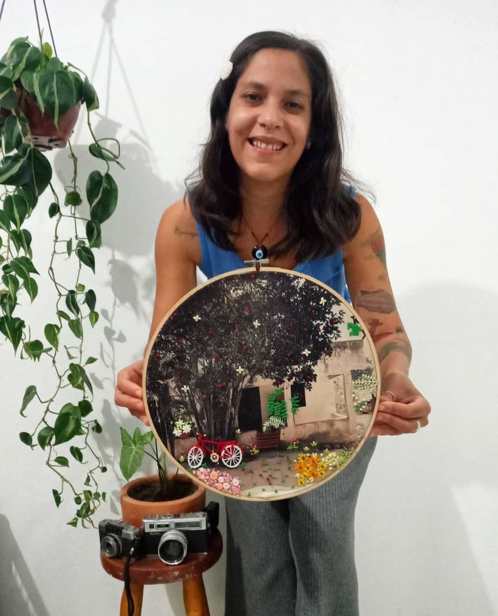 Bordado volta à moda para eternizar momentos especiais e já é a principal fonte de renda de ...