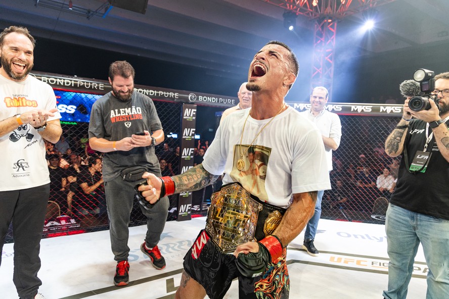 LFA 205: Vinicius Pires finaliza argentino, 'vinga' a seleção ...