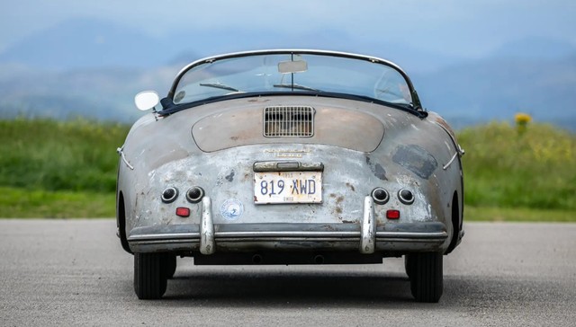 Achado abandonado em celeiro, ultrarraro Porsche em estado precário é ...