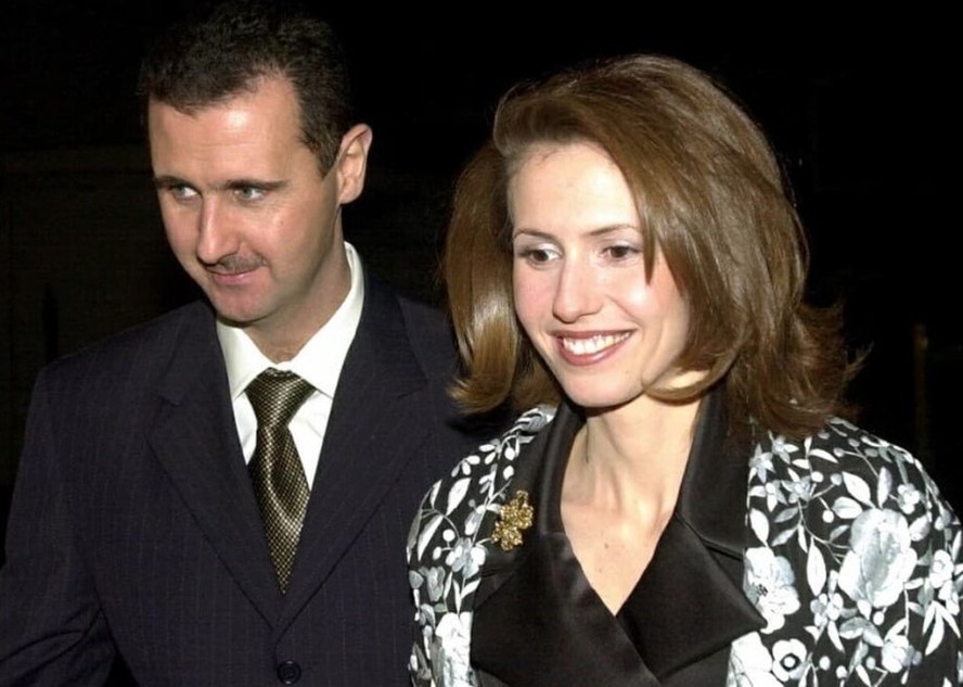 Britânica casada com ex-ditador sírio exilado pediu o divórcio, diz jornal